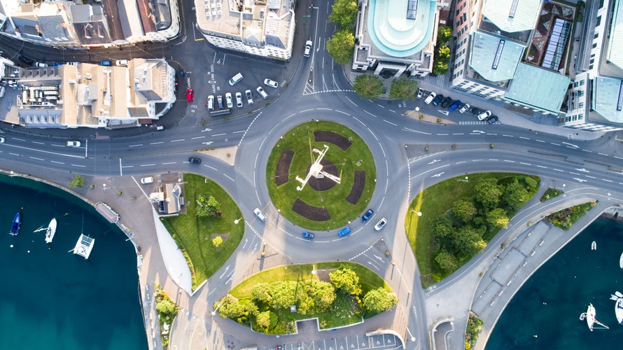 TIPS Traffic Circles And Rules Of The Road Fourways Review tips-traffic-circles-and-rules-of-the-road-fourways-review